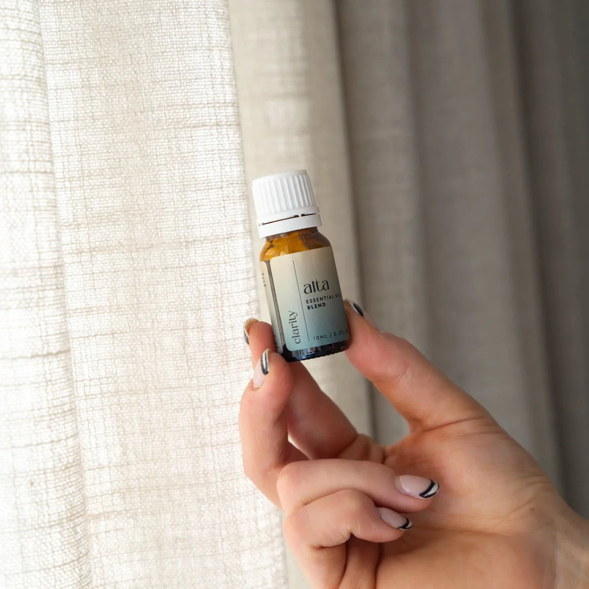 Alta Oil Blend - Clarity – Eggplant & Poppy ~ Unique + Quirky Gifts